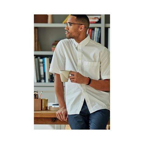 Fitbit Luxe Fitness Wellness Tracker Black Graphite Stainless Steel Nastars