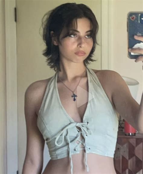 Short Shaggy Haircuts For Thick Hair Artofit