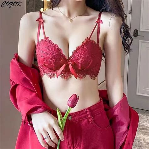 Hot Girls In Push Up Bra
