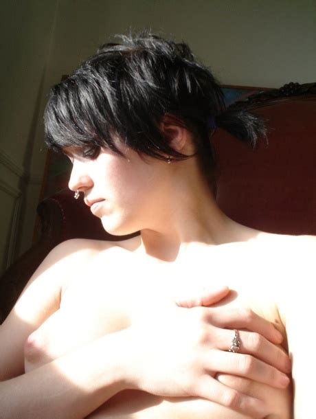 Short Haired Punk Chick With Pierced Nose Lip Navel In Her Own Photos