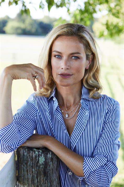 Pin By Eva Martisova On Carolyn Murphy Carolyn Murphy Caroline