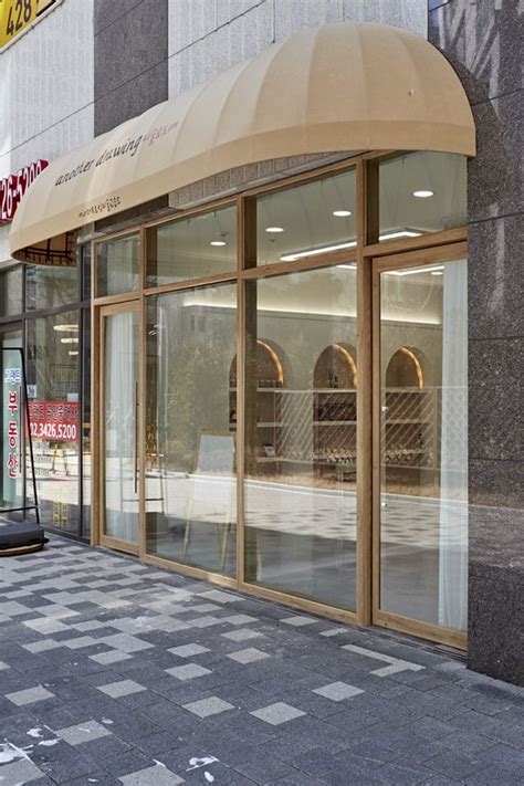 [no 1658 어나더드로잉] 화이트톤 깔끔하고 모던한 분위기의 10평 미술교습소 인테리어 문 디자인 인테리어 디자인