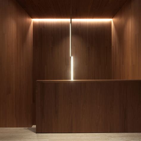 Vincent Van Duysen Overhauls Molteniandc And Dadas Italian Showroom