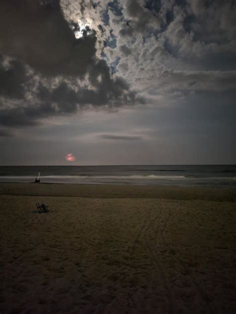 Weird Pink Flash Of Lightning At Night Rweather