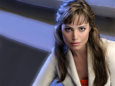 Erica Durance Lois Lane