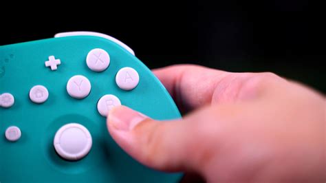 Review Gulikit Elves Pro Game Controller Compact Featureful And Multi Platform