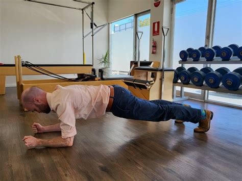 Yoga Pose Keypoint Detection Model By Yoga Pose Prediction Riset Abdimas 2024