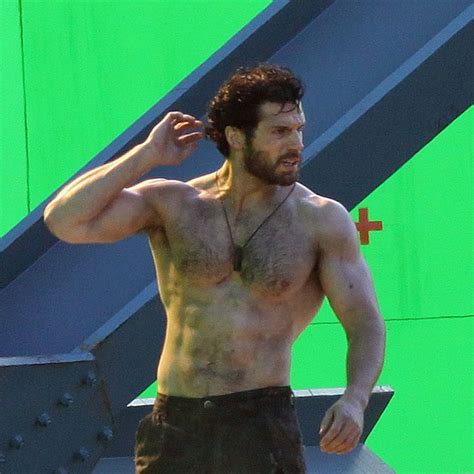 Why Do People Claim That Henry Cavill Is The Peak Of Male
