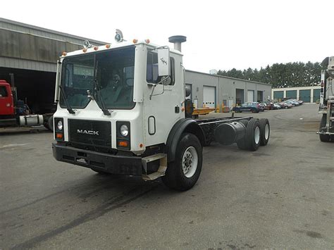 2002 Mack Mr690s For Sale Cab And Chassis 8570