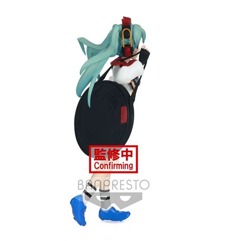 Hatsune Miku Team Ukyo Racing Miku Figure Crunchyroll Store