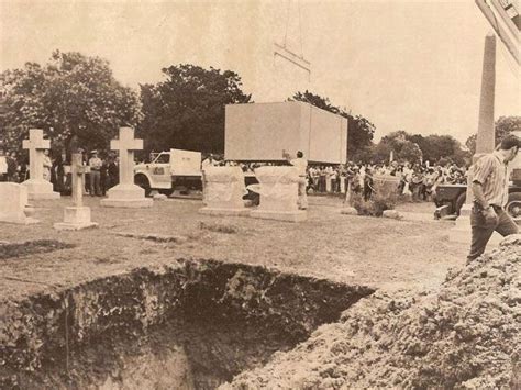 Sandra West The Woman Who Was Buried In Her Ferrari Bury Sandra