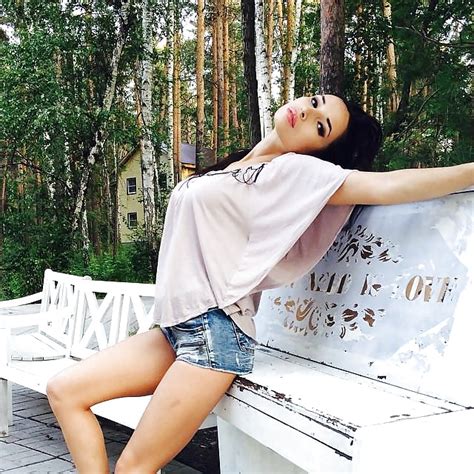 Loneliness In The Forest Porn Pictures Xxx Photos Sex Images 1655312