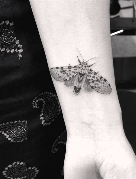22 Moth Tattoos To Admire • Body Artifact