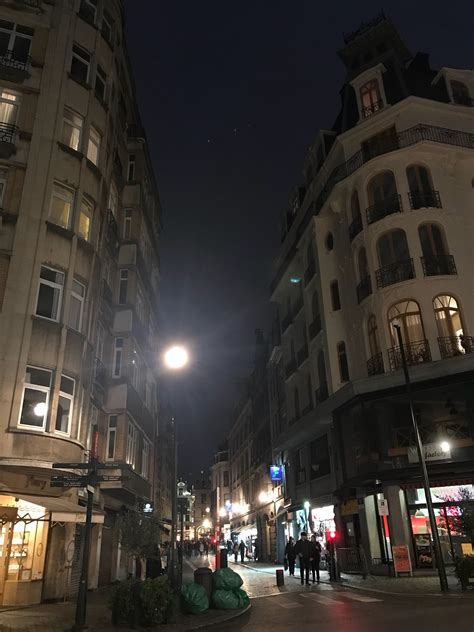 2023布鲁塞尔大广场游玩攻略 晚上到的 只能拍夜景美食 去哪儿攻略