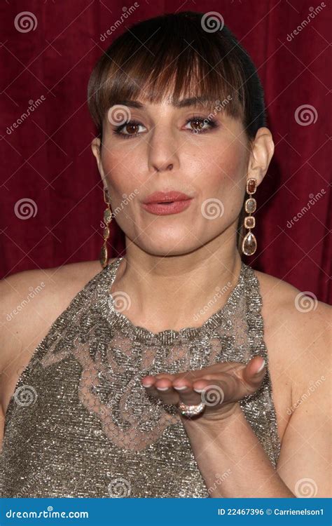 Noomi Rapace photo éditorial Image du holmes théâtre 22467396