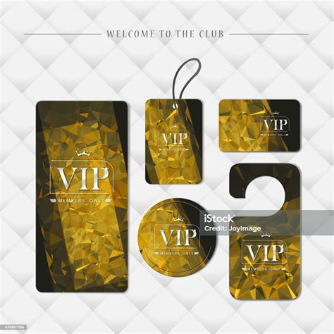 Vip 회원 전용 프리미엄 플래티넘 카드 우아하다 0명에 대한 스톡 벡터 아트 및 기타 이미지 0명 2015년 2차 도형