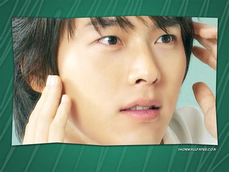 Hyun Bi Wallpaper