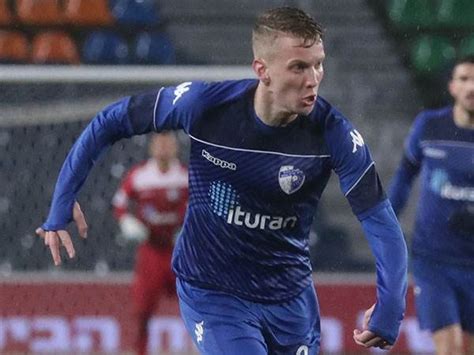 הקאמבק מתקרב סמואל בראון התאמן חלקית ערוץ הספורט