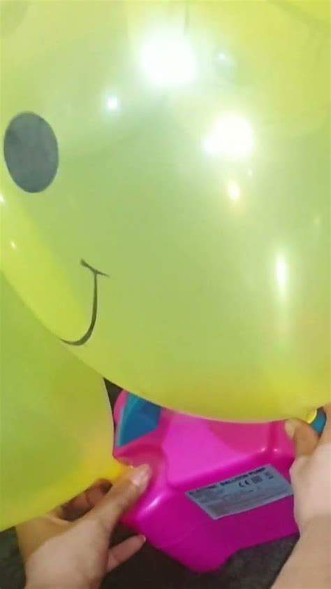 Yellow Balloon Inflating And Deflating Asmr Youtube Ytshorts Momo