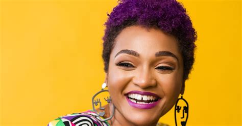 Lolo Spencer Talks About The Sex Lives Of College Girls Popsugar Celebrity