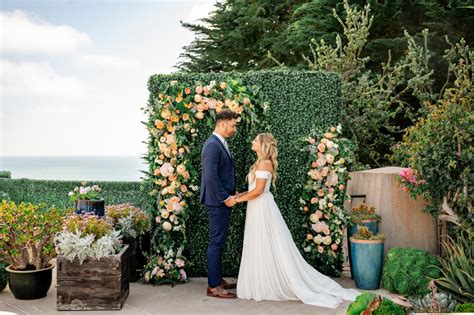 A Spanish Revival Wedding Venue Reimagined In Californian Hues