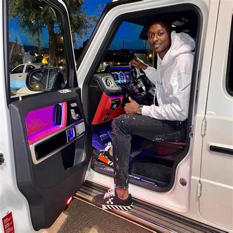 Footballer ‘umar Sadiq Biography Clubs And International Careers Girlfriend Net Worth Cars