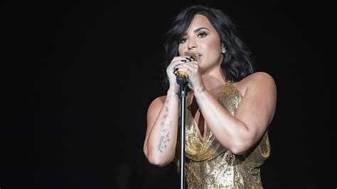 Celebrities Are Writing Heartfelt Messages Of Support To Demi Lovato Glamour