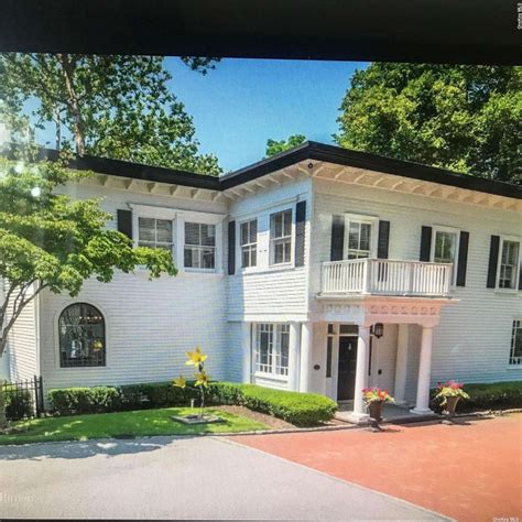 16 Sunset Rd Great Neck Ny 11024 Trulia