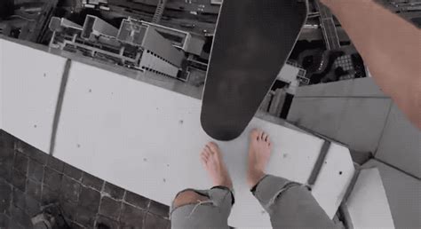 S That Will Remind You Why You Should Be Scared Of Heights Others