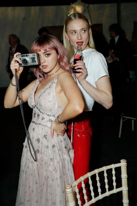 Maisie Williams And Sophie Turner