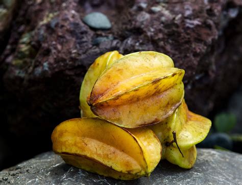 Star Fruit Jamaica In Season