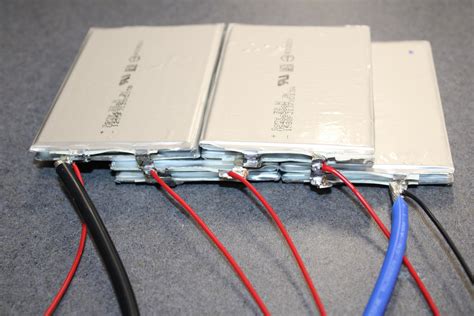 Massive Usb Battery Bank Made From Recycled Chromebook Batteries 9 Steps Instructables