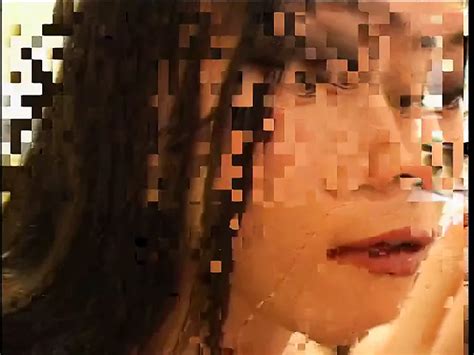 거대한 딜도로 꽉 조이는 아시아 쉬메일 xHamster