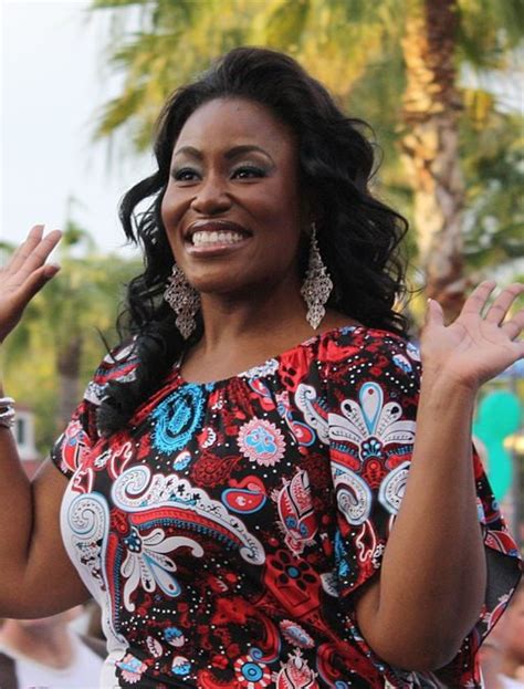 When Mandisa Forgave Simon Cowell Esther Oreilly