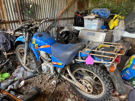 Lot 22 - Yamaha AG200 | AuctionsPlus