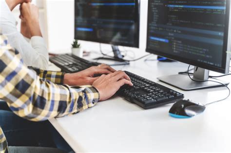 Java APIとは基本クラスとインターフェースの使い方を解説 NEUTRAL