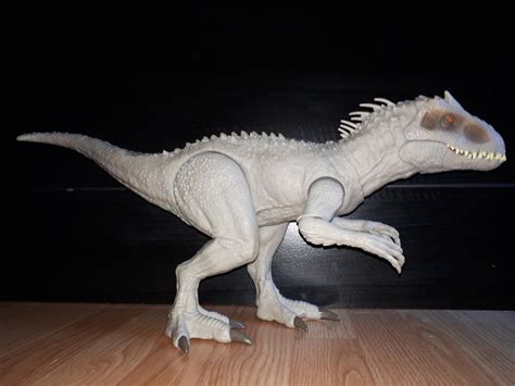 Indominus Rex figure by Dreddzilla on DeviantArt