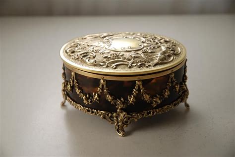 A Stunning Silver Gilt And Tortoise Shell Box By Asprey A Stunning Silver Gilt And Tortoise Shell Box By Asprey