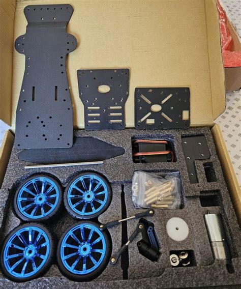 Châssis De Voiture Radiocommandée Elecrow Pour Arduino Et Raspberry Pi