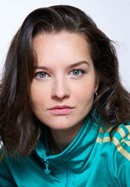 Julia Chatys Dubbingpedia