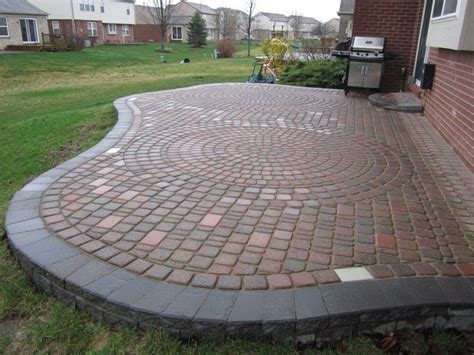 Paver Design Options Border With Contrast