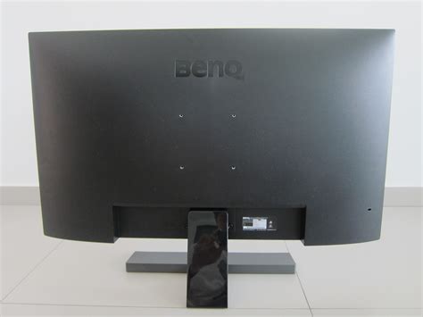 BenQ EW3270U 32″ 4K HDR Monitor Review « Blog | lesterchan.net