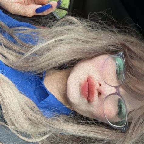 Dating Apps Are Full Of Sex Addicts Lmao 💀