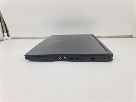 MSI MS-16R4 i7-10750H/24gb/512gb/RTX 1650Ti 4gb/15.6FHD 144H - Polovni ...