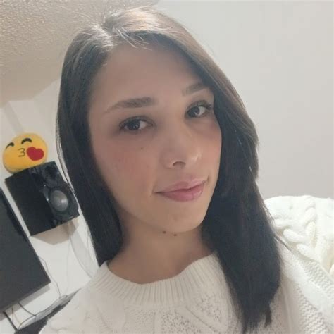 Daniela Florez Youtube