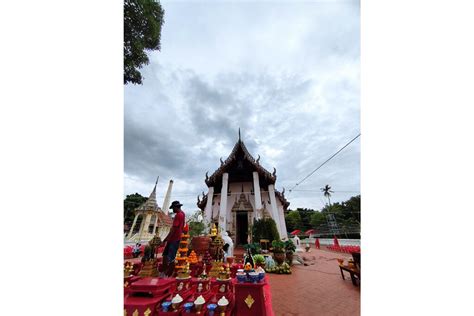 โบสถ์มหาอุตม์ วัดปราสาท จังหวัดนนทบุรี สวยงามตามอายุ 400 กว่าปี ตลาดสายมู เดินทางขอพร สิ่ง