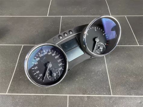 Mercedes Benz W164 Ml W251 R Classe Indicateur Combiné Compteur