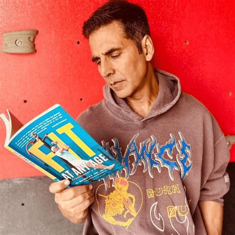 akshay kumar s workout routine and diet plan dr workout