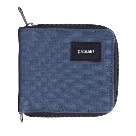 Pacsafe Rfidsafe Rfid Blocking Zip Around Wallet Un Luggage Canada