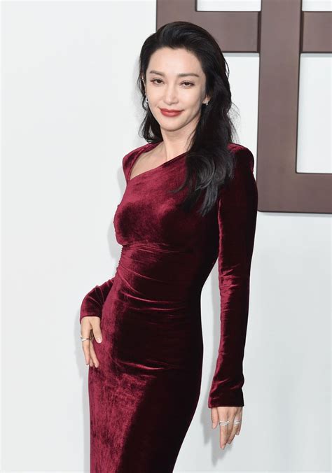 Li Bingbing Ralph Lauren Ready To Wear Fashion Show In Brooklyn 09